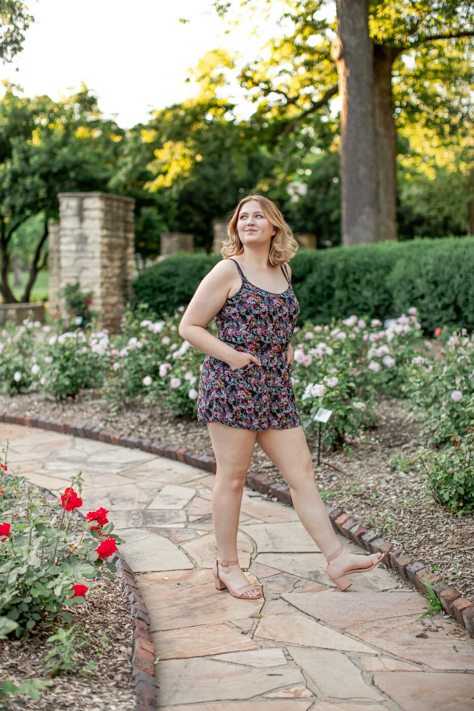 Rose Garden // Des Moines Senior Photographers // Madeline — Des Moines ...