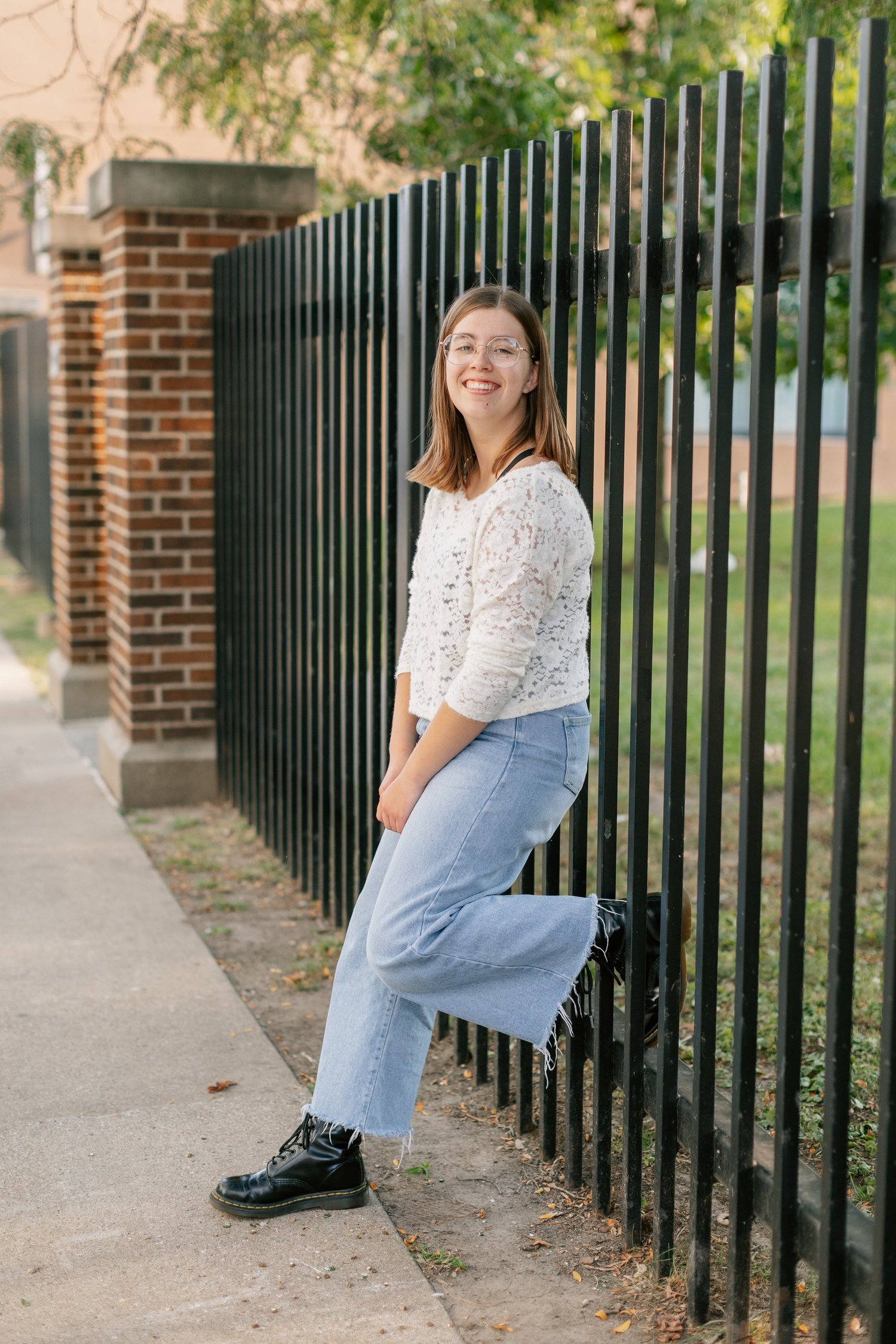 Artistic Senior Photos Des Moines Addison — Des Moines Wedding Photographer