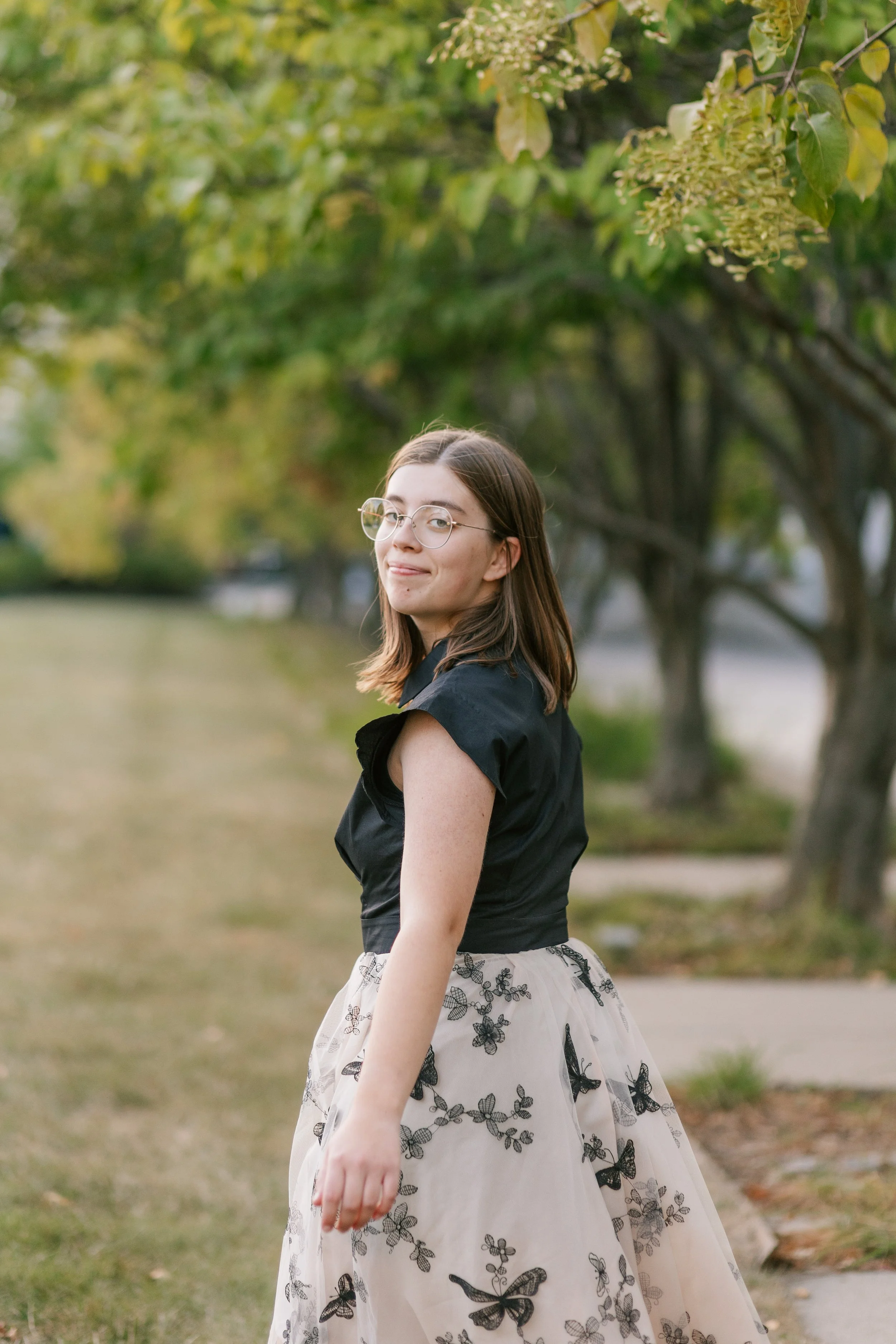 Artistic Senior Photos Des Moines Addison — Des Moines Wedding Photographer