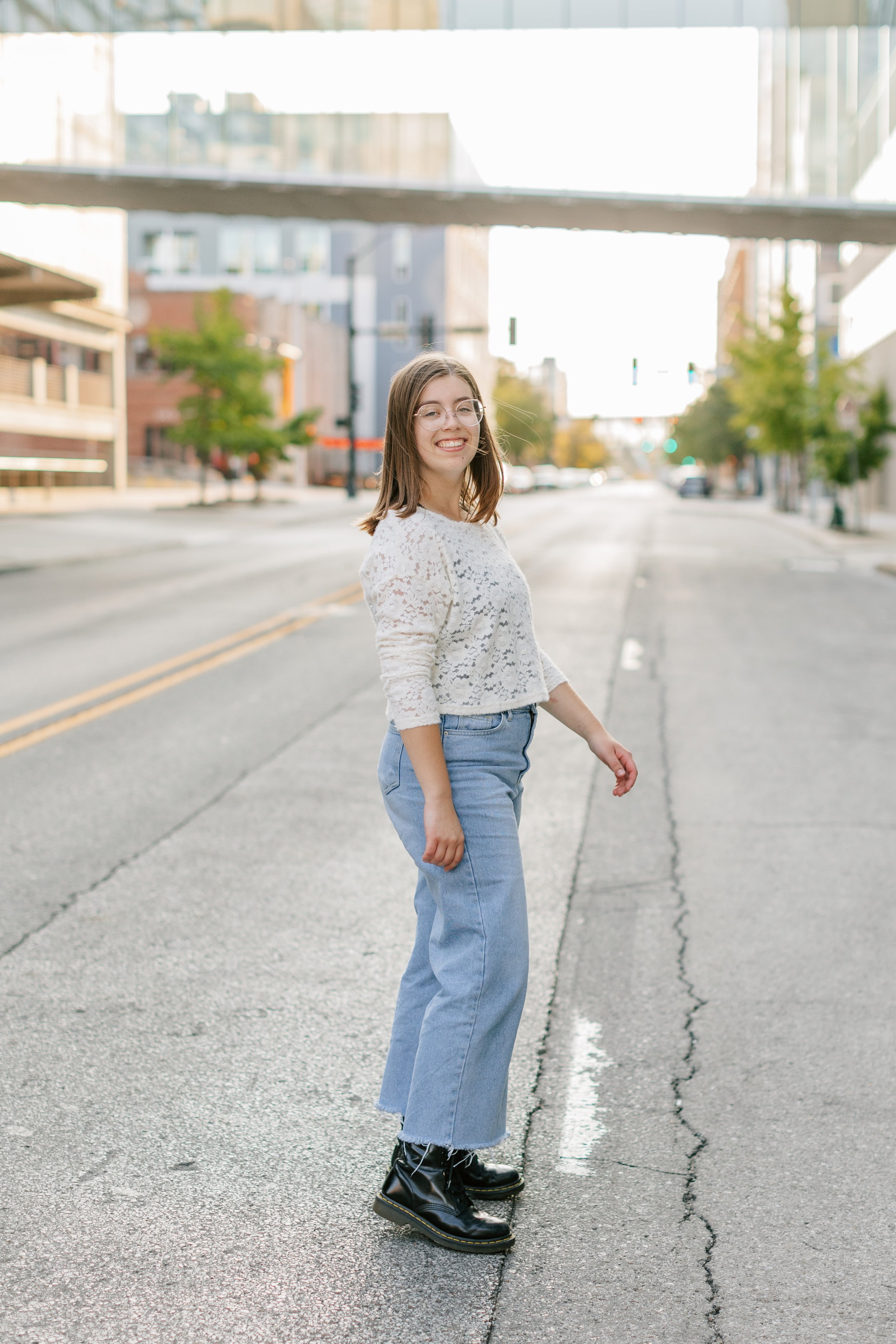 Artistic Senior Photos Des Moines Addison — Des Moines Wedding Photographer