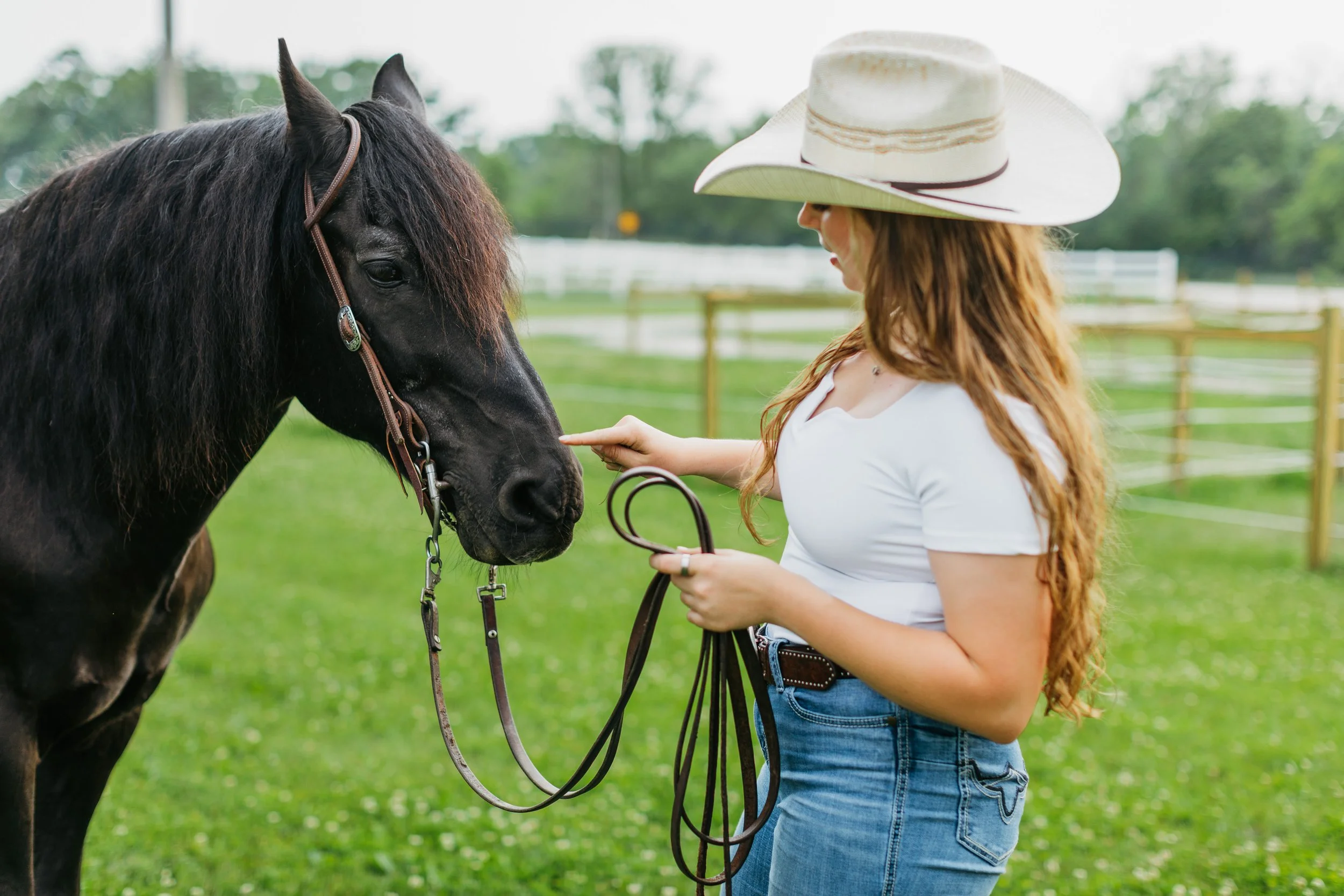 ISU Senior Grad Photos // Alyson — Des Moines Wedding Photographer