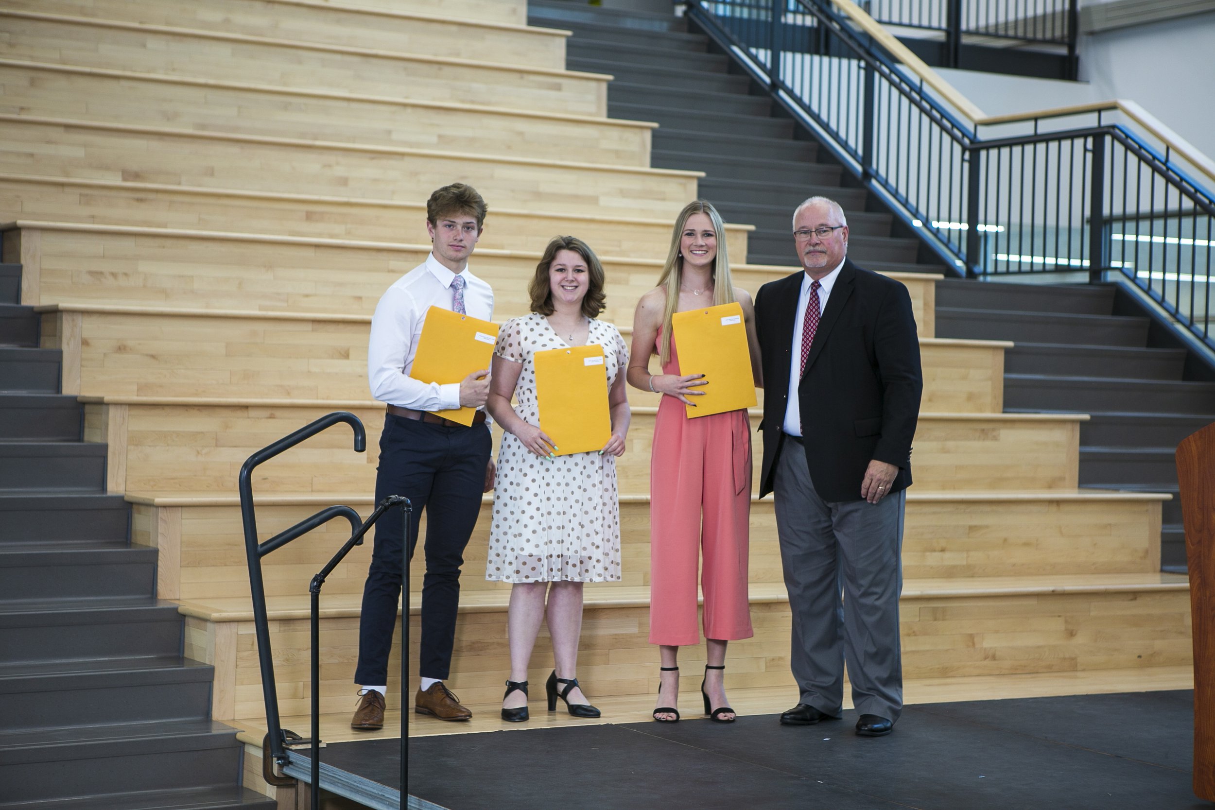 2022 Scholarship Recipients — Wisconsin Dells Education Foundation