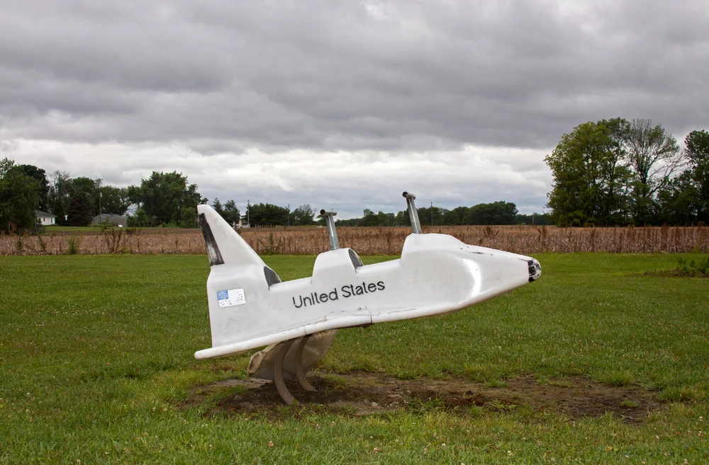 Manila, U.S.A. — Janna Añonuevo Langholz