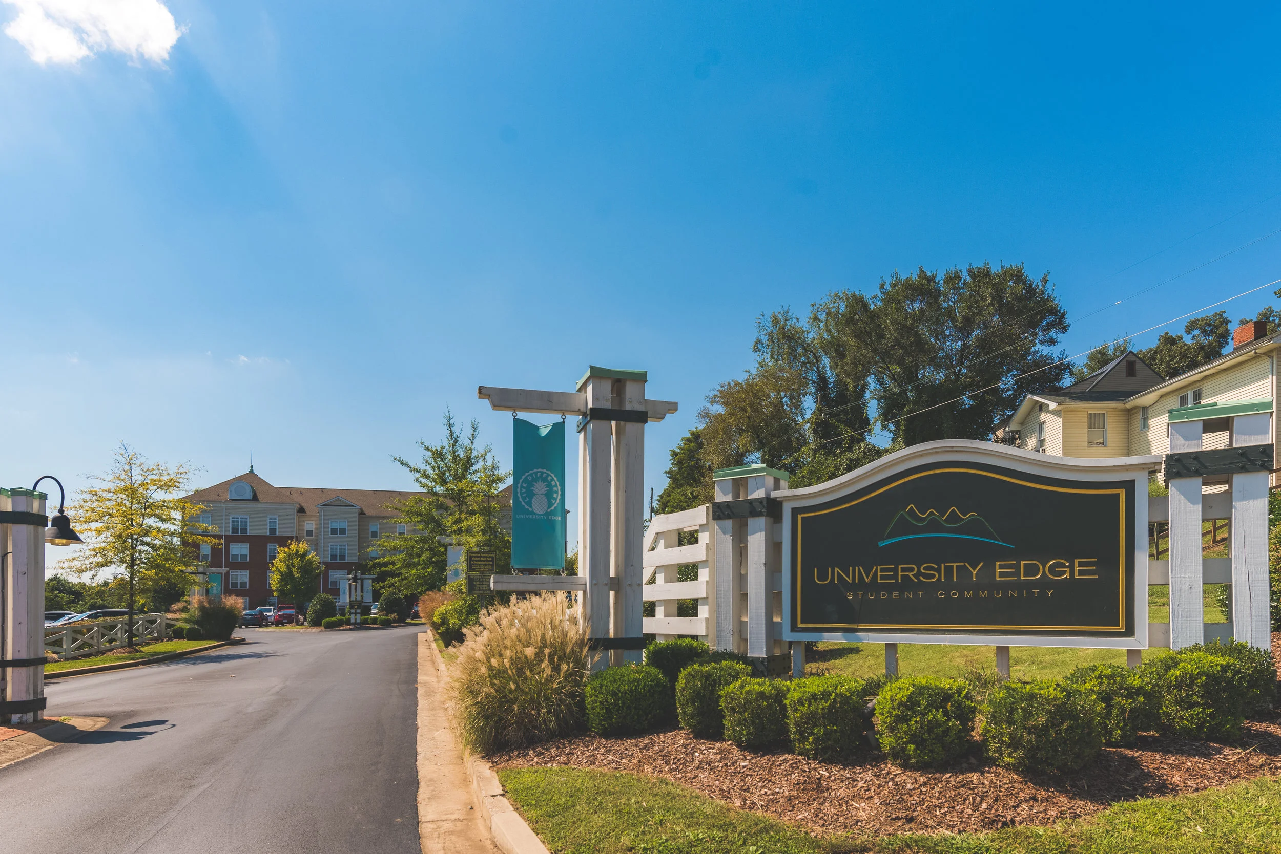 PHILLIPS ENTERPRISES | University Edge - Specifications