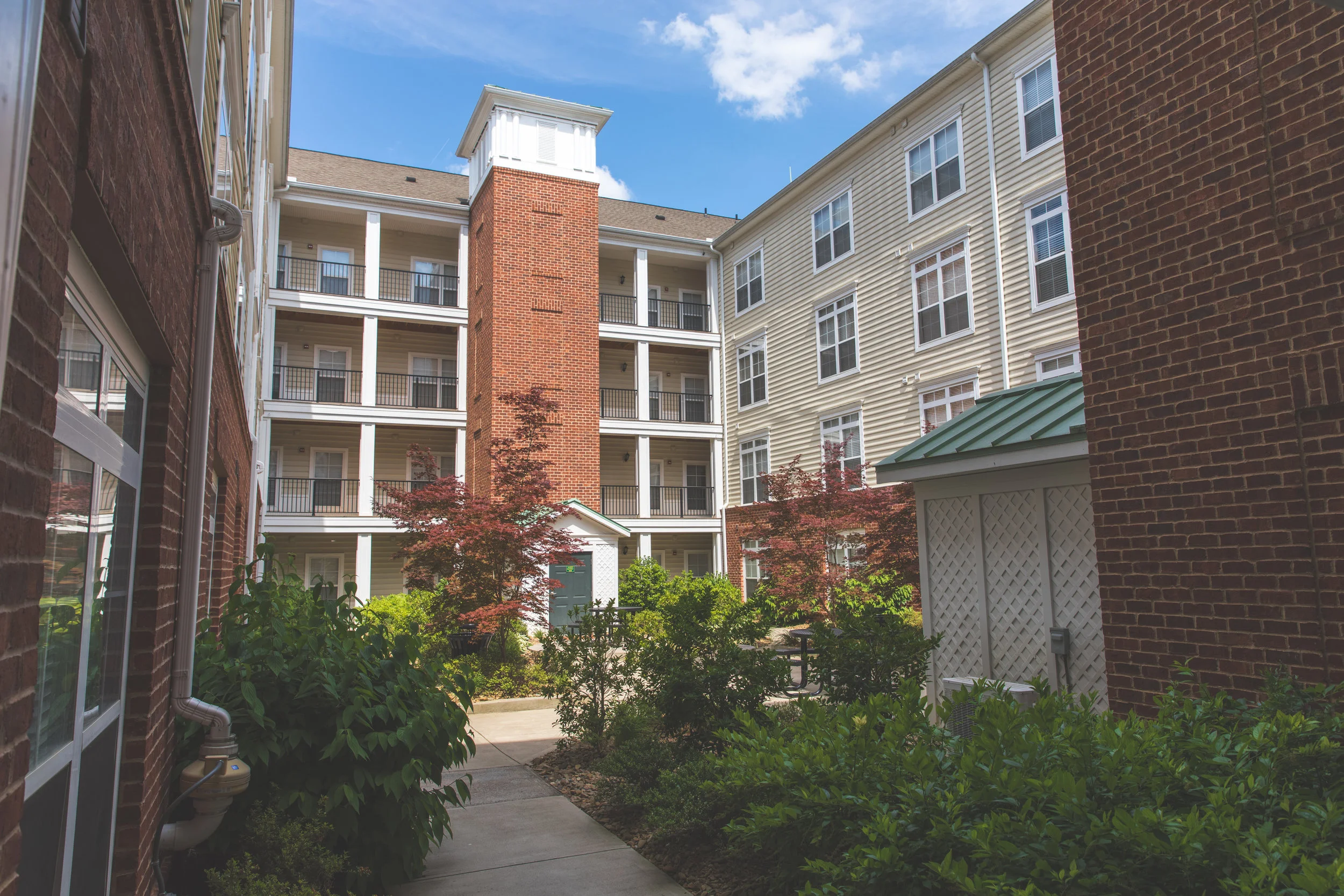 PHILLIPS ENTERPRISES | University Edge - Specifications