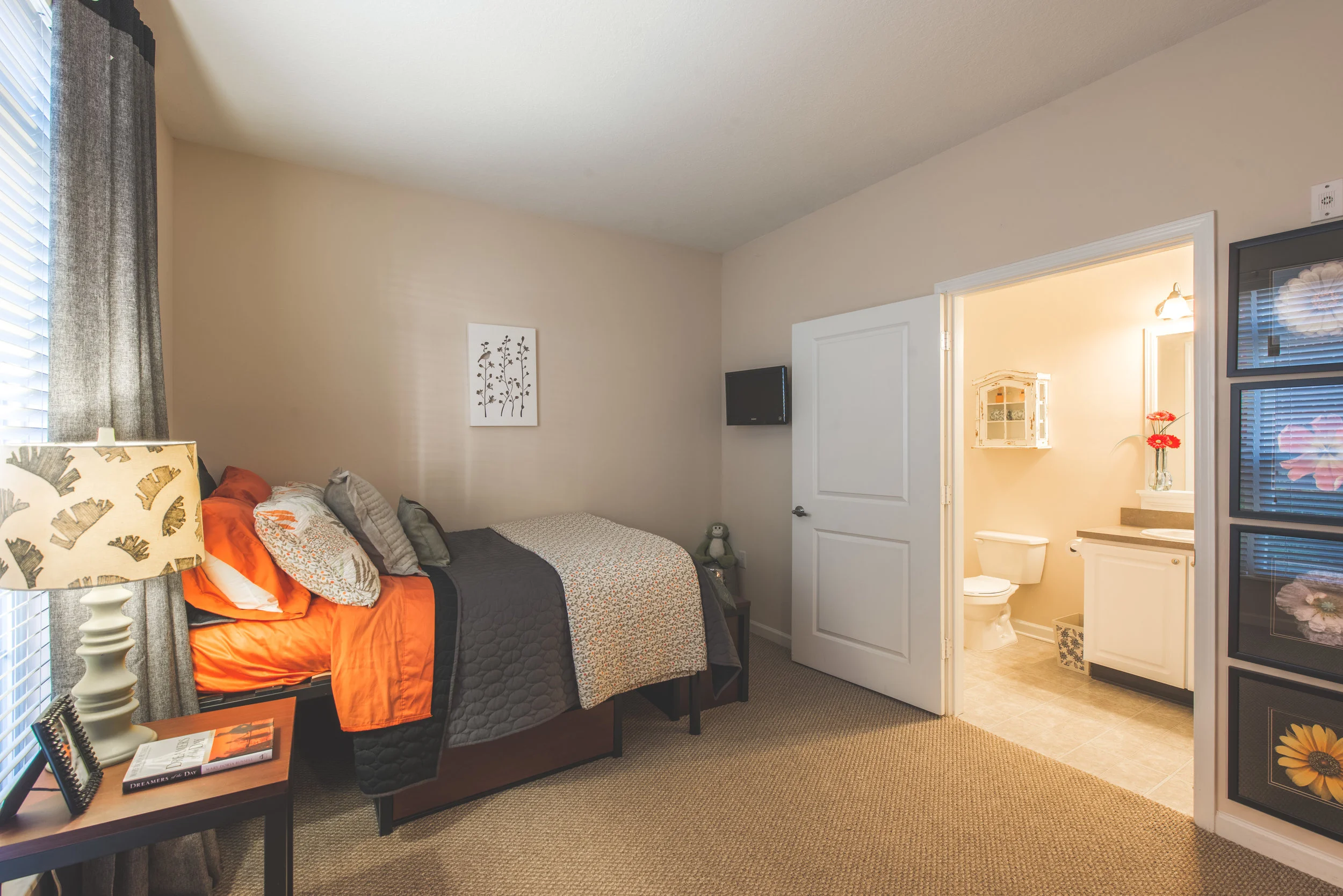 PHILLIPS ENTERPRISES | University Edge - Specifications
