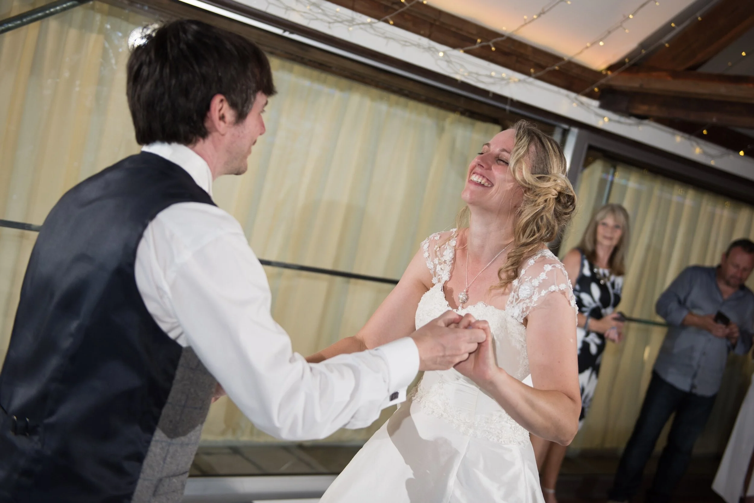 BETH S BRIDE PAGE — My little Wedding Shop