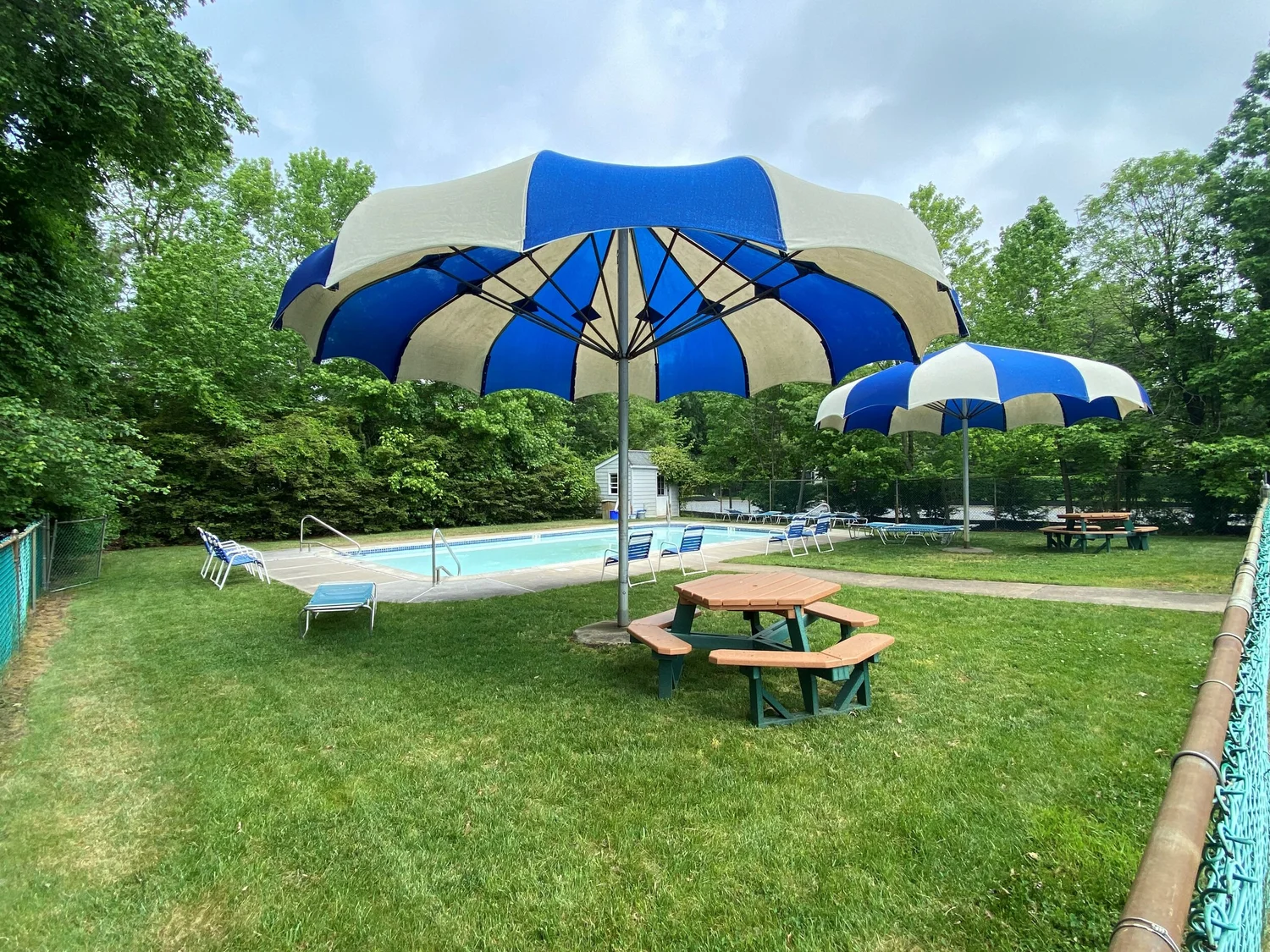 Deerbrook Swim and Tennis Club