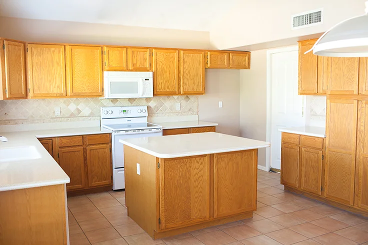 SUBURBAN KITCHEN TRANSFORMATION — AVE Styles