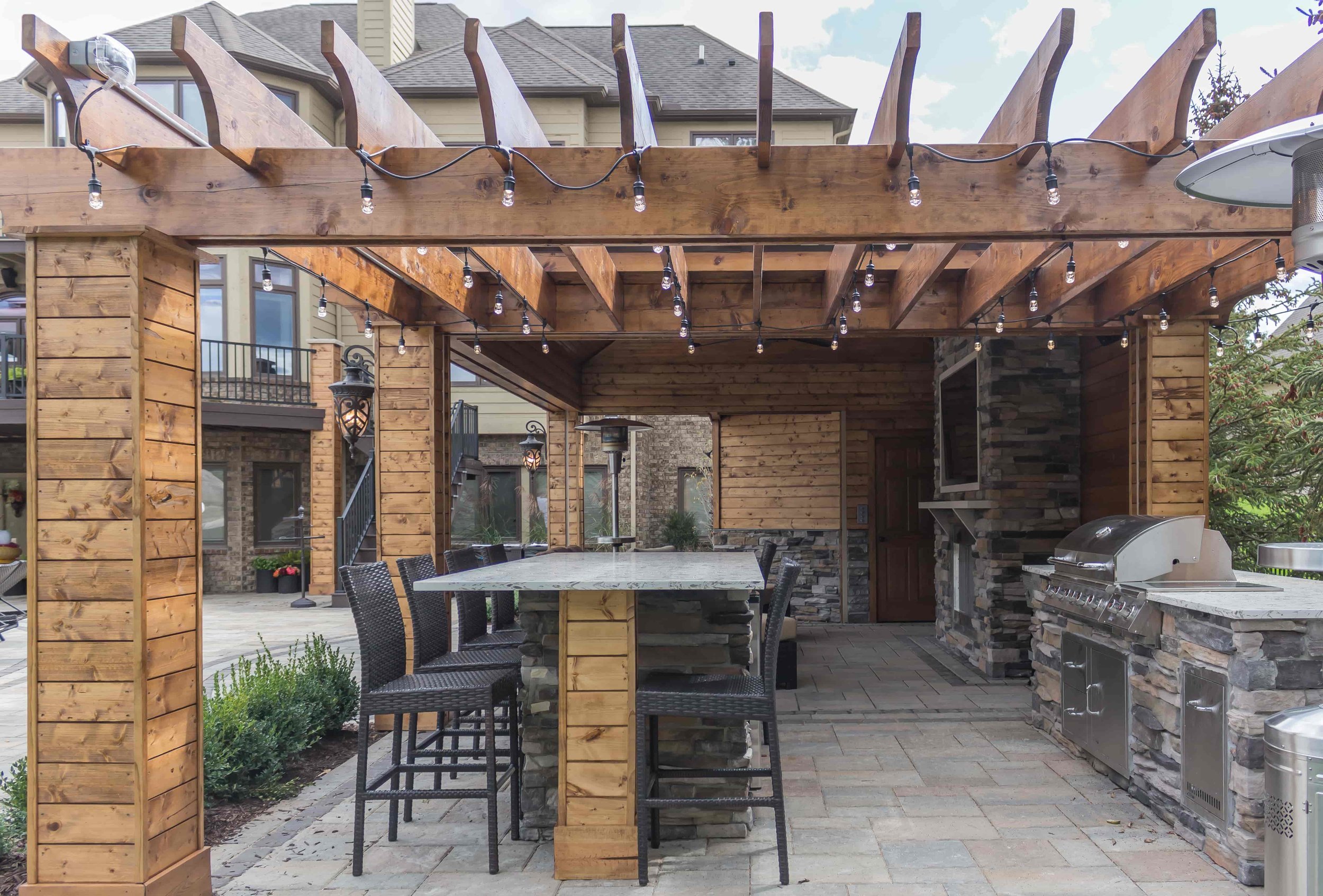 Brighton's best contractor for outdoor kitchens and bars — VENTURES