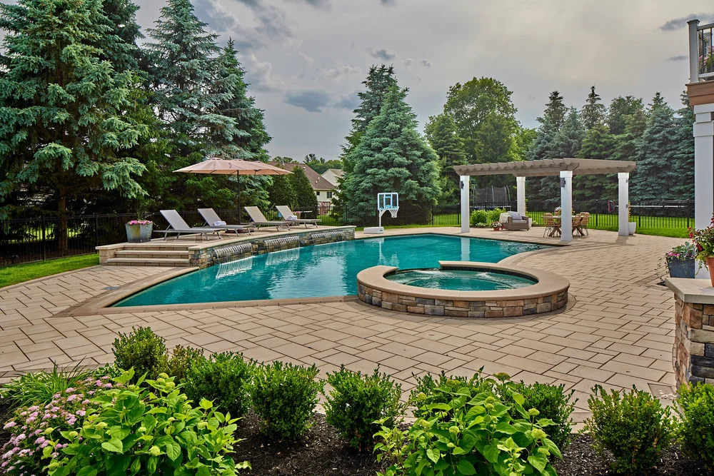 Must Read Guide to Seasonal Pool Maintenance — VENTURES