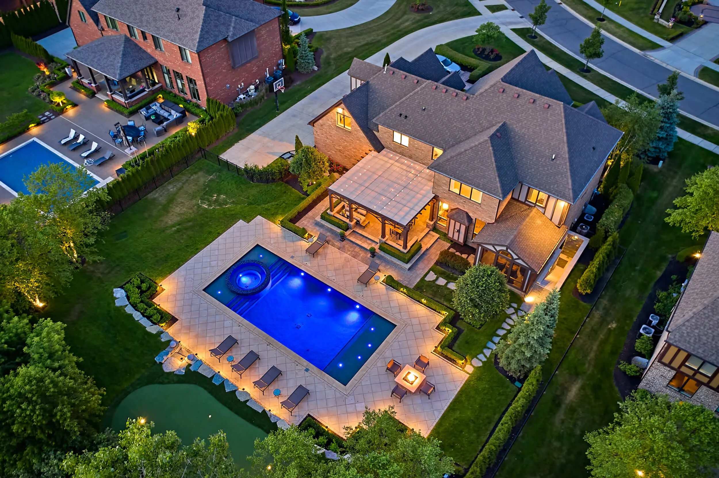 Must Read Guide to Seasonal Pool Maintenance — VENTURES