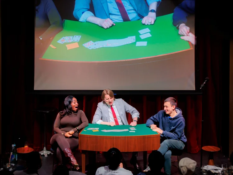 The Shows | Tickets | Date Night | Chicago Magic Lounge | Magic Show