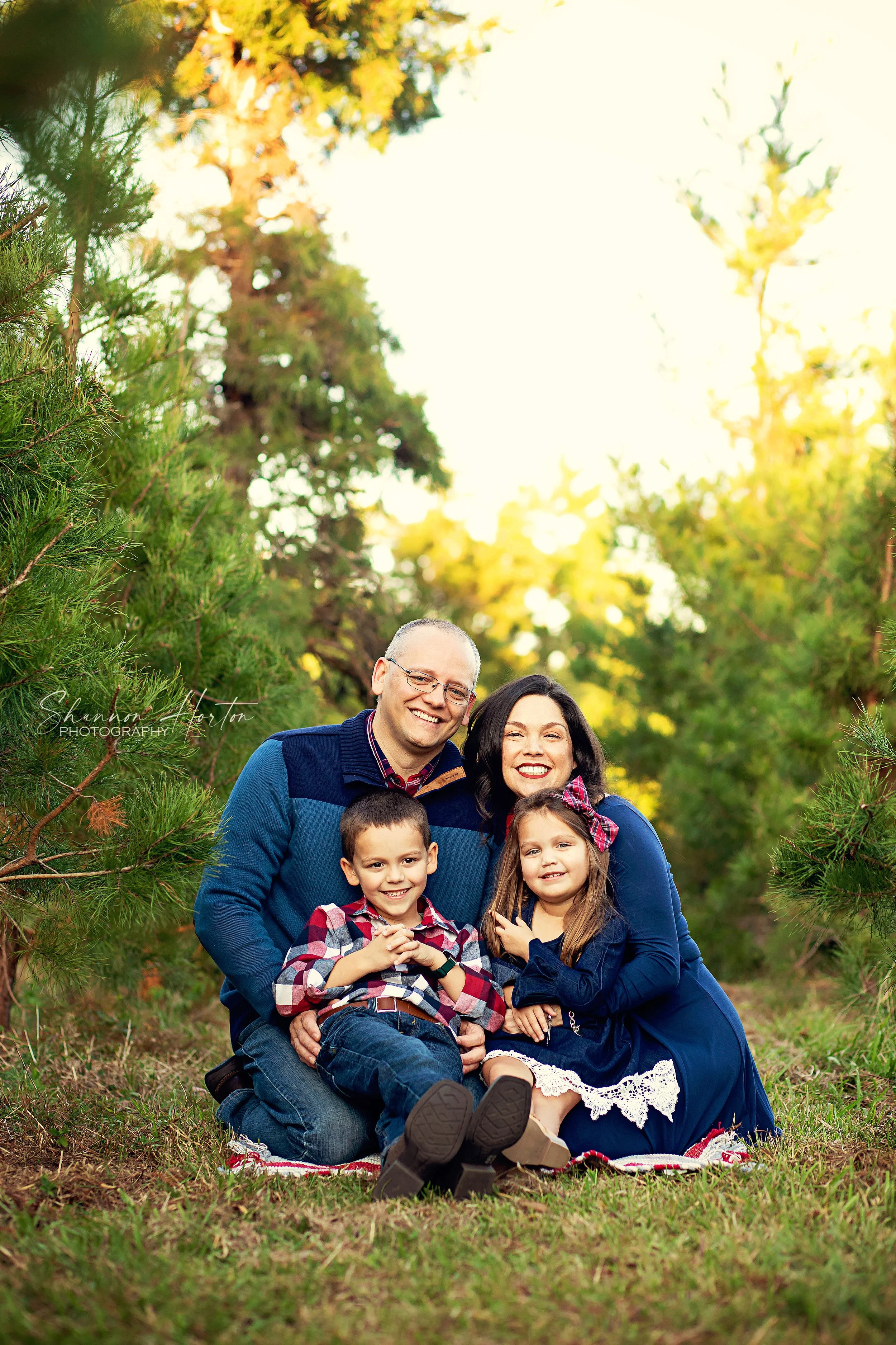 Gemza Family | Holiday Acres Tree Farm Minis — Livingston, TX Portrait ...