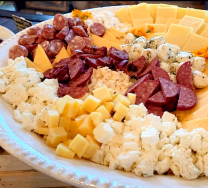 Deli and Coffee Bar — Moscow Food Co-op