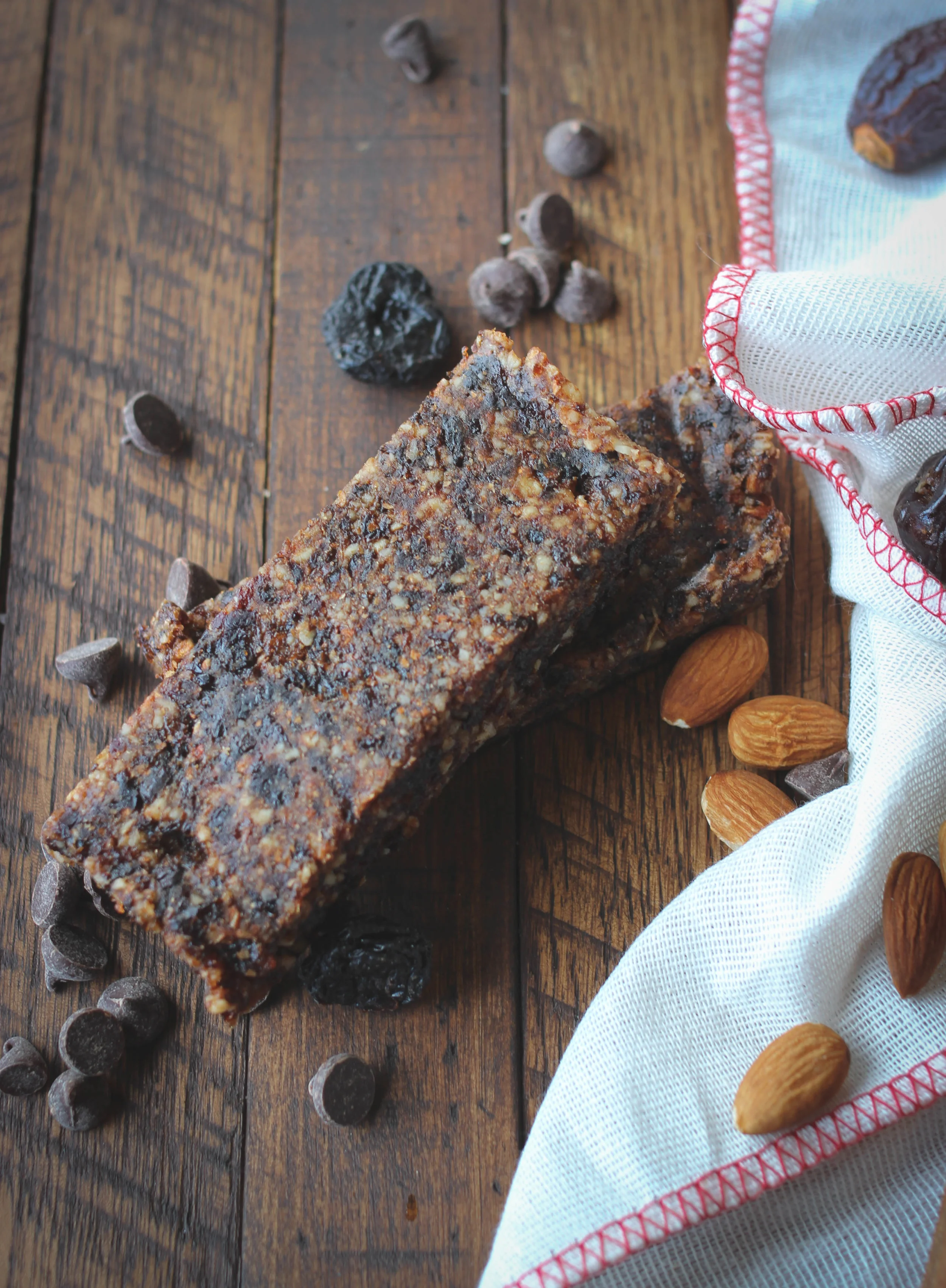 Date + Nut Bars (Homemade Lara Bars) — Moscow Food Co-op