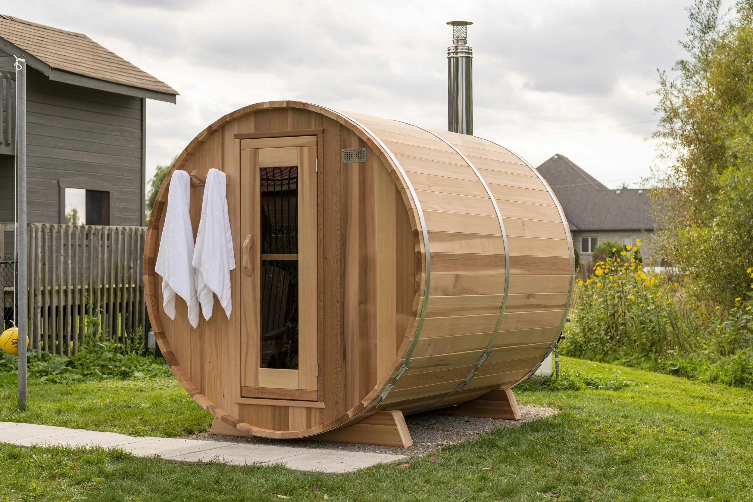 Barrel Saunas: Fast Heat-Up Times for Year-Round Use