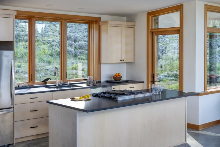Logan Canyon Off-grid Cabin — CAST architecture - Seattle Architect ...