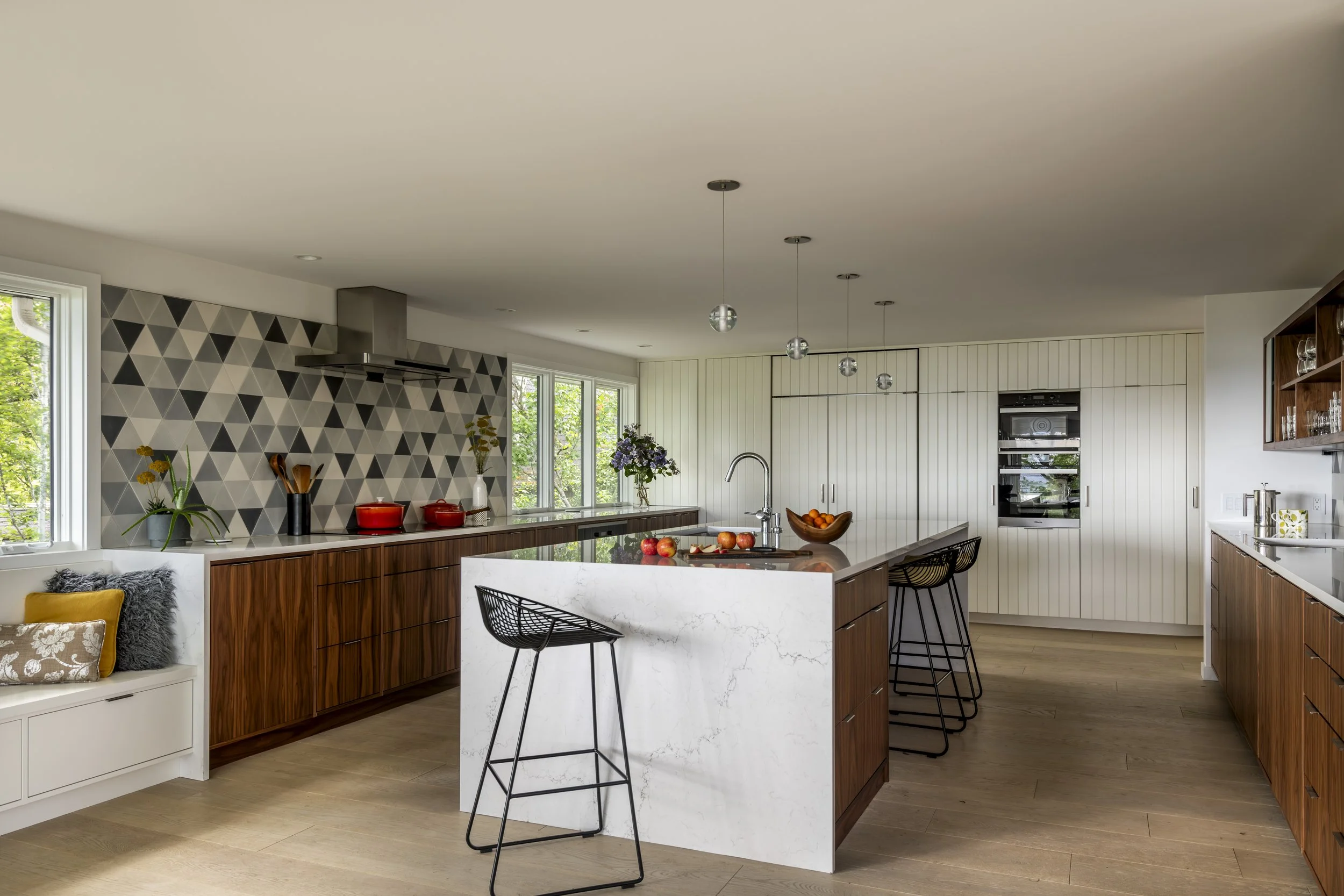 Windermere Midcentury Renovation — CAST architecture - Seattle ...