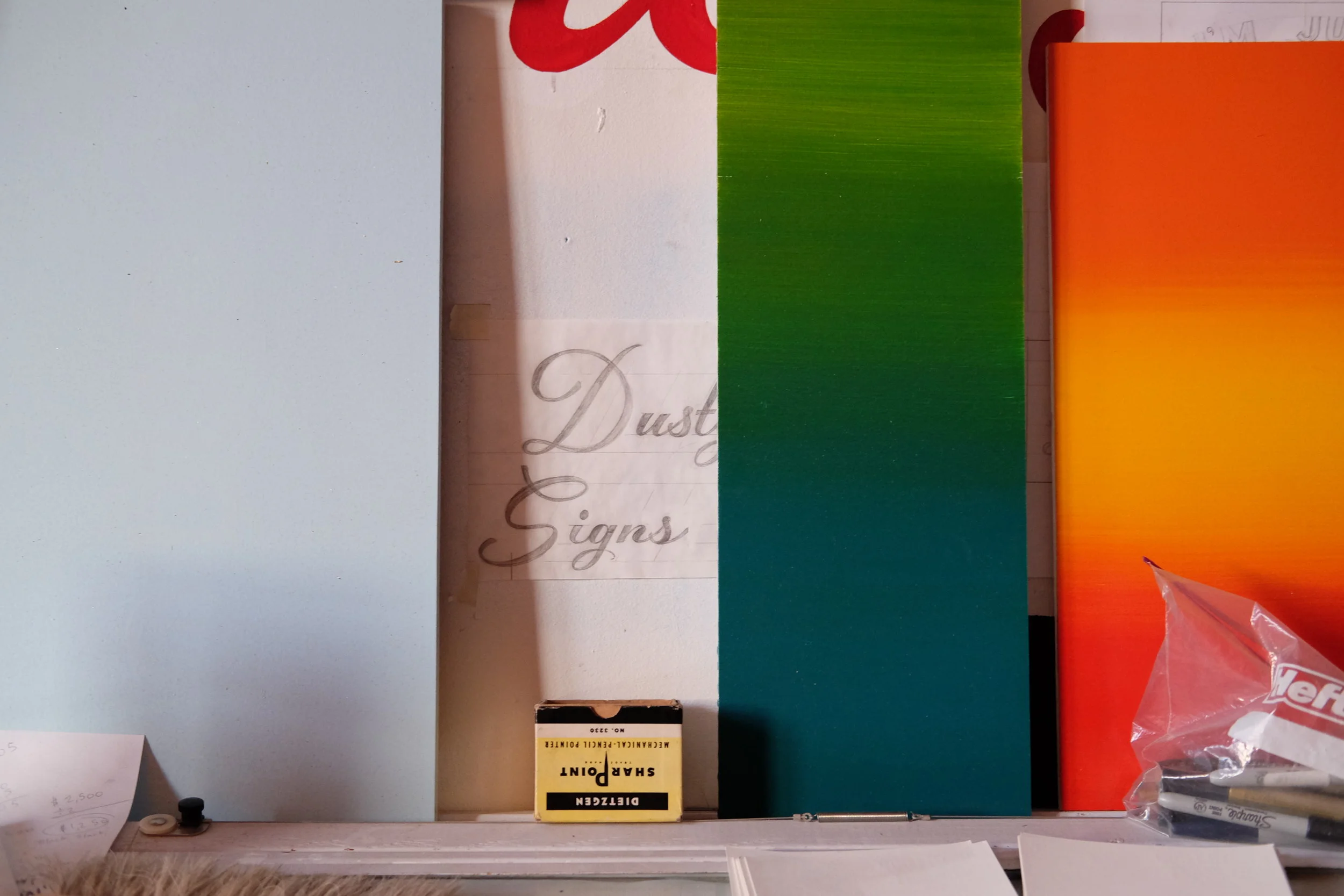 Dusty SignsDusty Signs