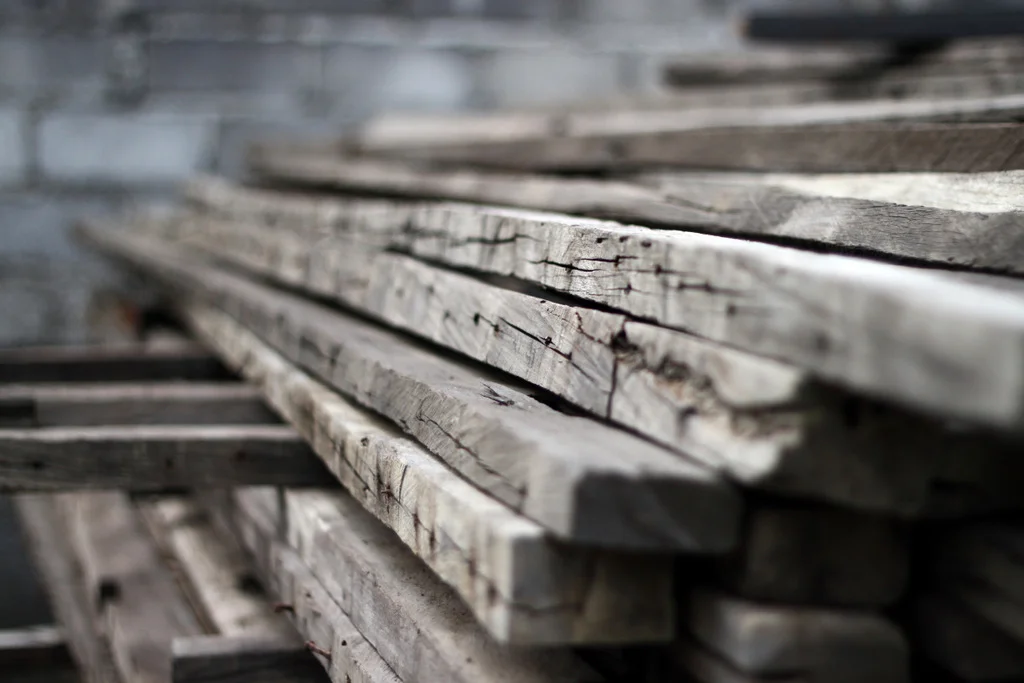 Lumber store — Kaltimber - Timber merchant - Flooring shop