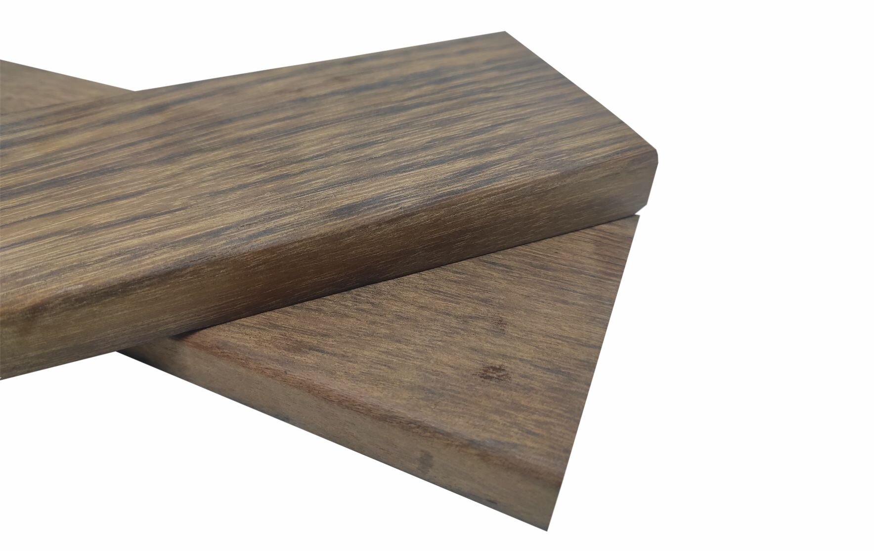 Duckboard in recycled hardwood — Kaltimber - Timber merchant - Flooring ...