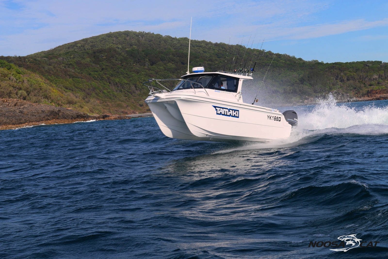 2400 — Noosa Cat Australia