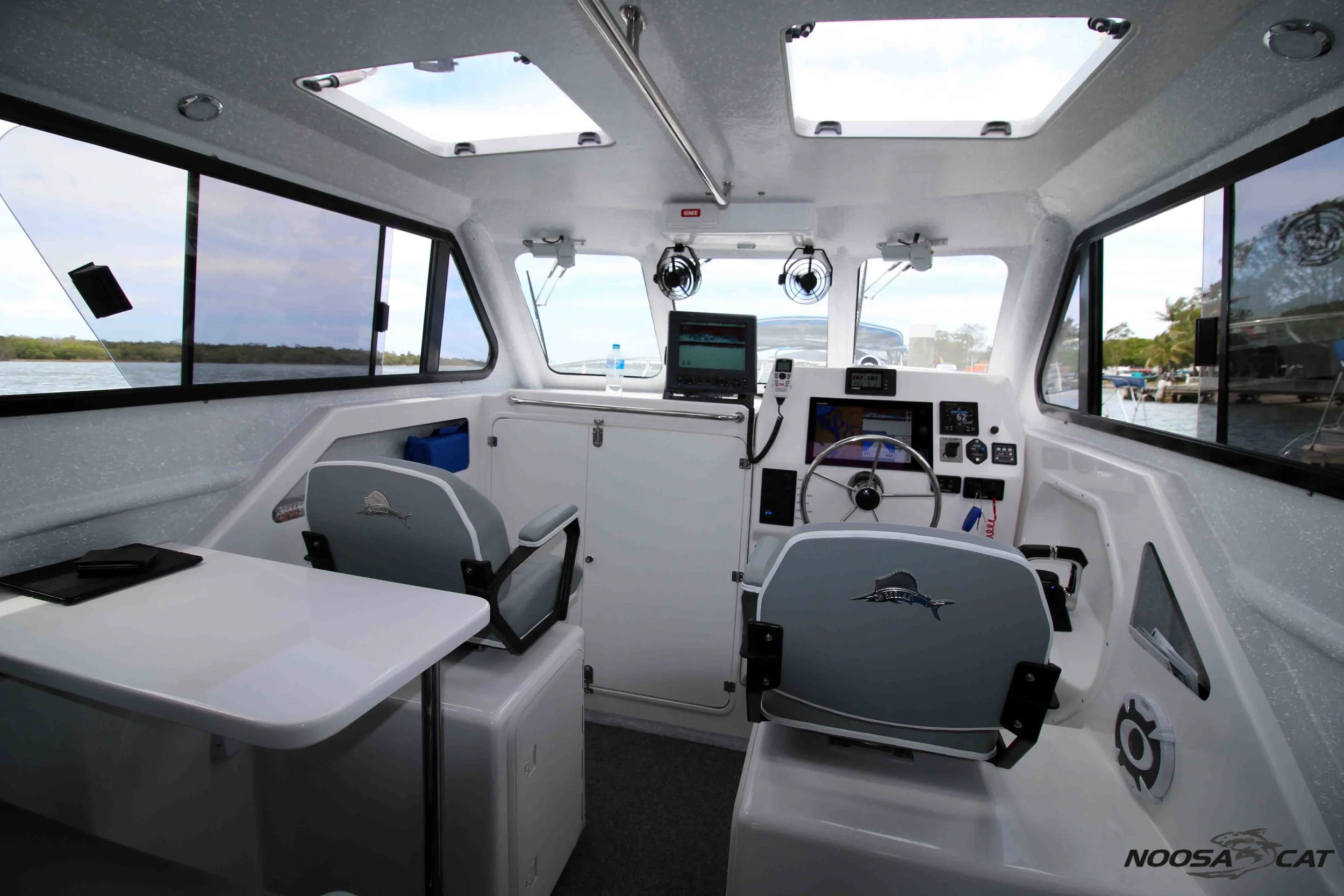 3000 — Noosa Cat Australia