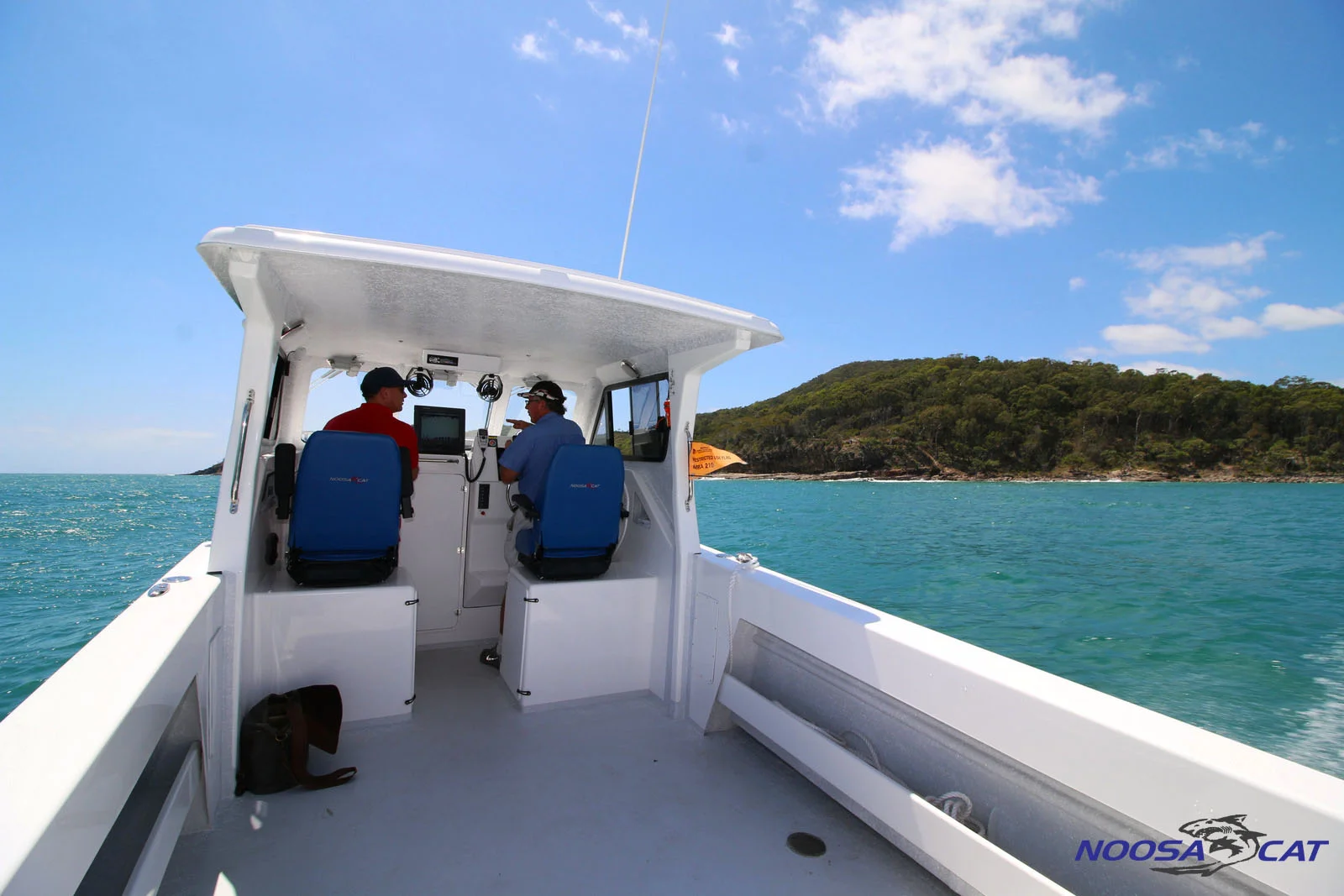 3000 — Noosa Cat Australia