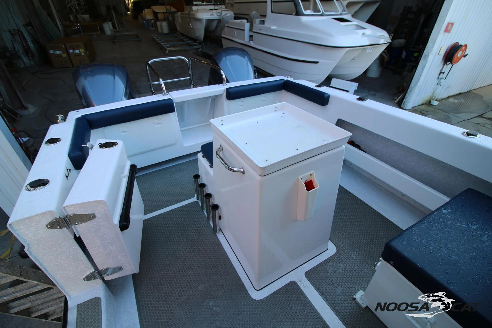 3000 — Noosa Cat Australia