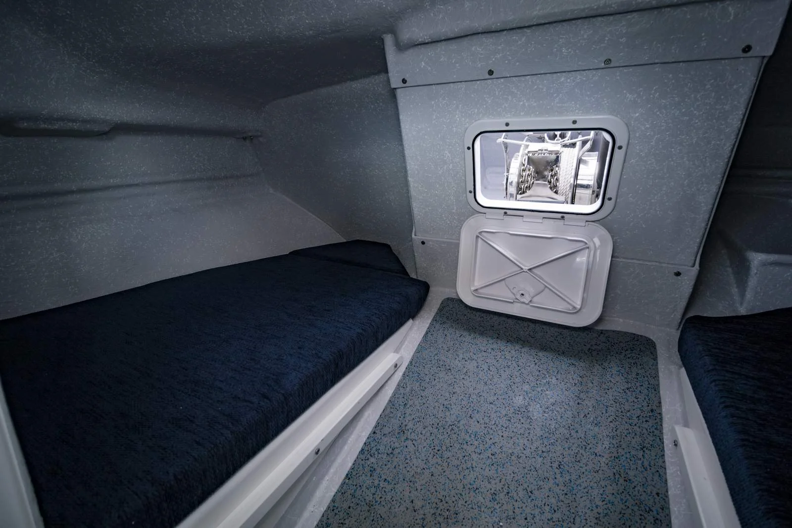 2400 — Noosa Cat Australia