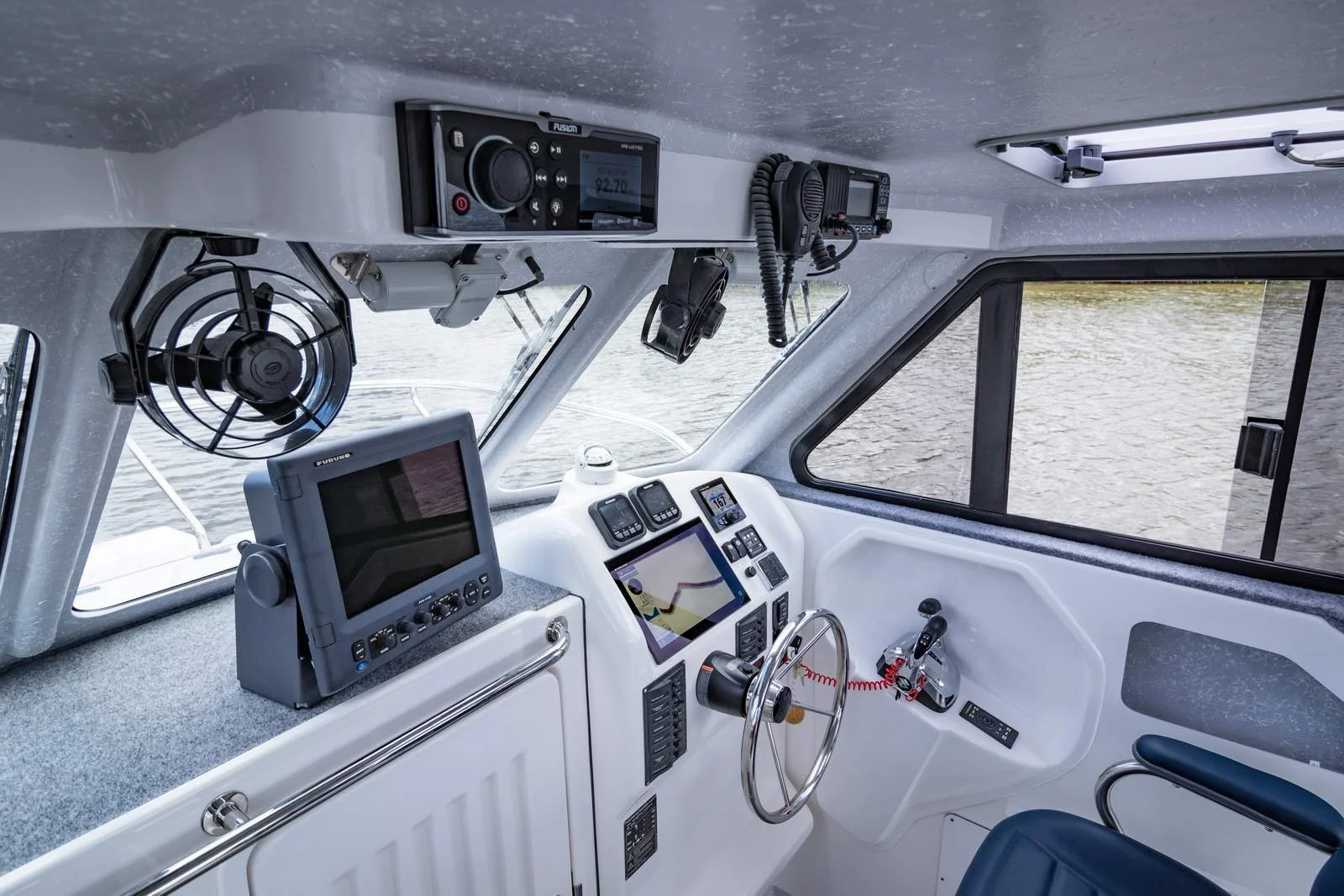 2400 — Noosa Cat Australia