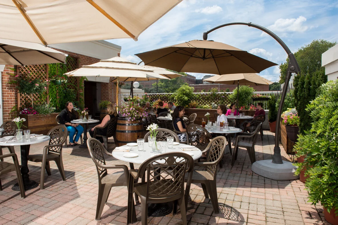 PRALINE BISTRO