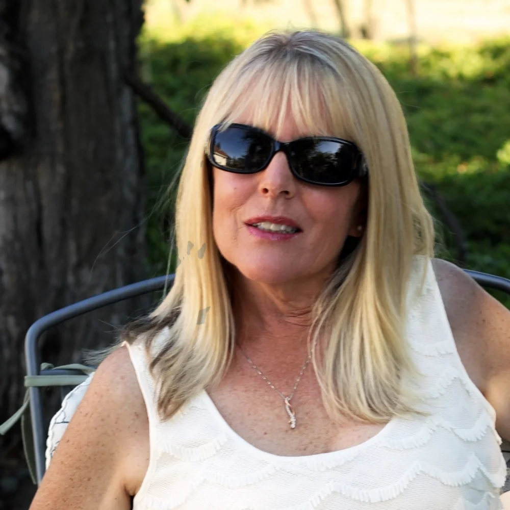 Stephanie Kunkel's Instagram, Twitter & Facebook on IDCrawl