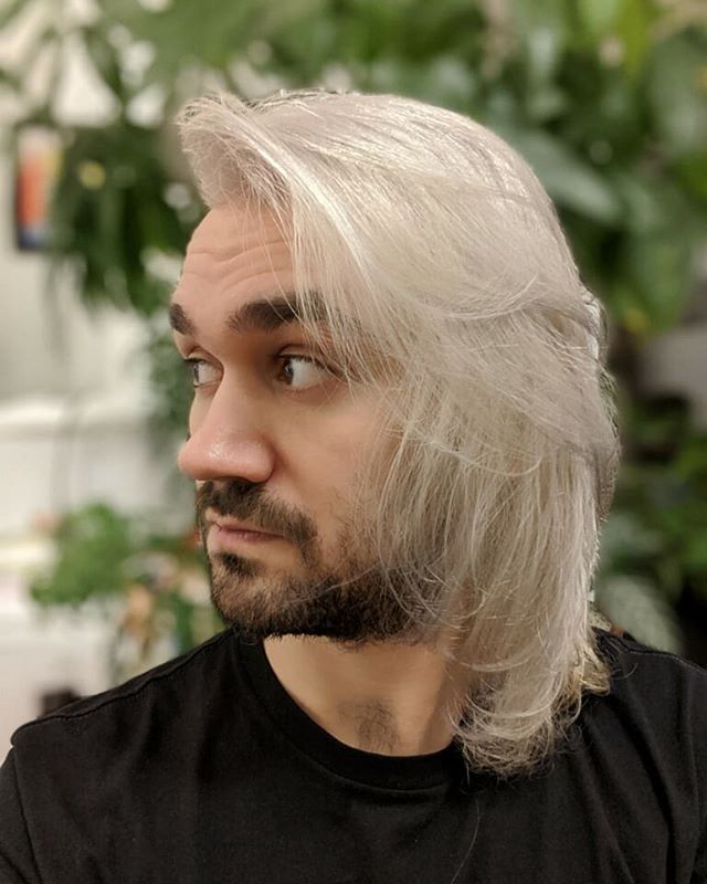 Pelo Salon