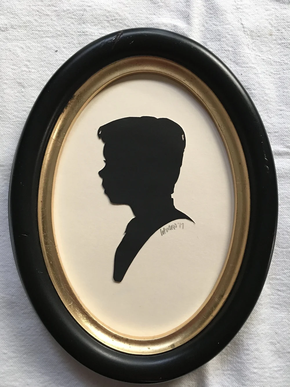 Victorian Silhouette Frame