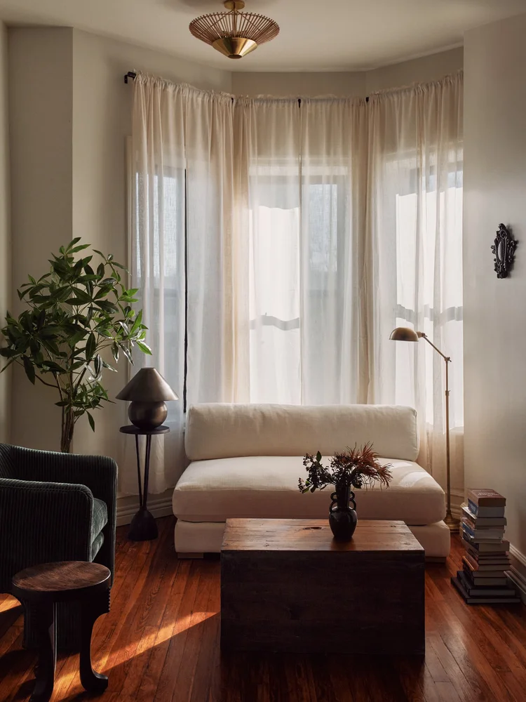 Justin March is a luxury interior and architectural photographer based ...