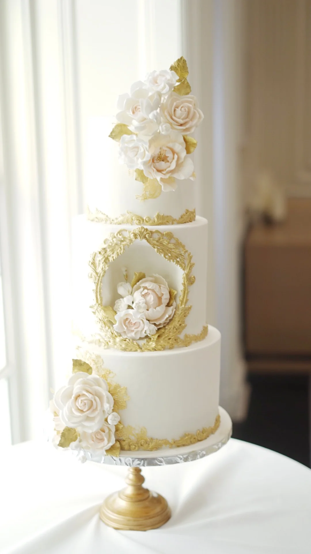 weddings — MOMO CHEN CAKES