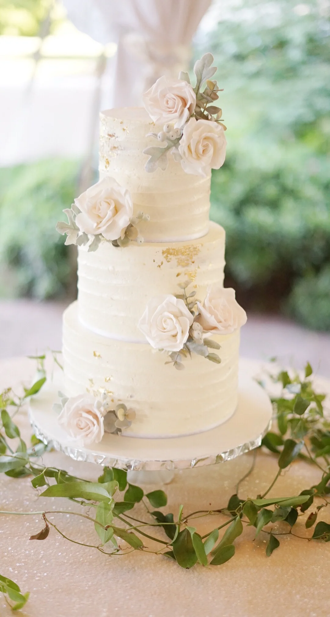 Cakes — MOMO CHEN CAKES