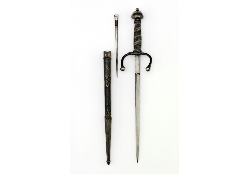 Museum of Old Newbury: Bodkins are a Girl's Best Friend
