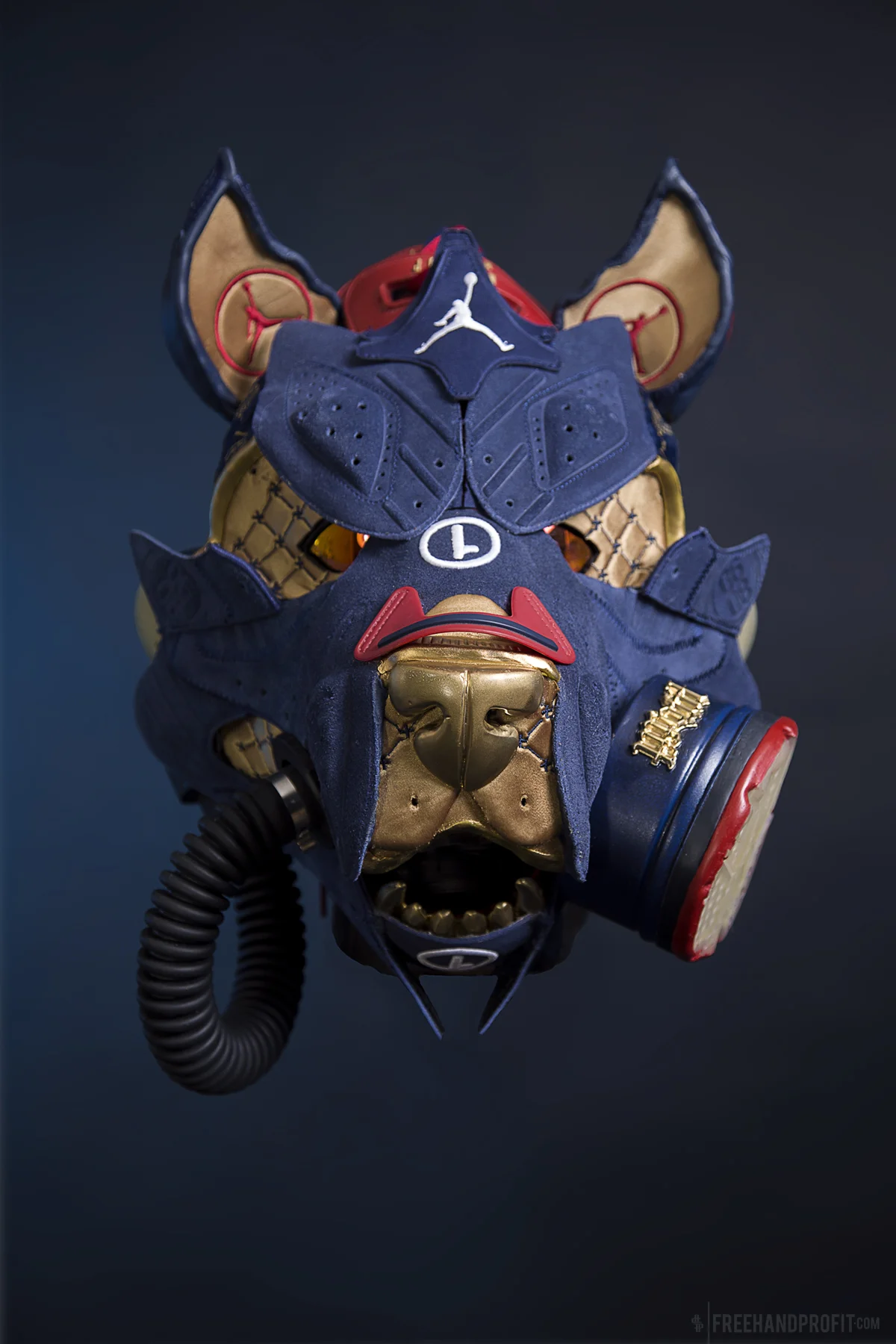 No.140: DB6 Pit Bull Gas Mask — FREEHAND PROFIT