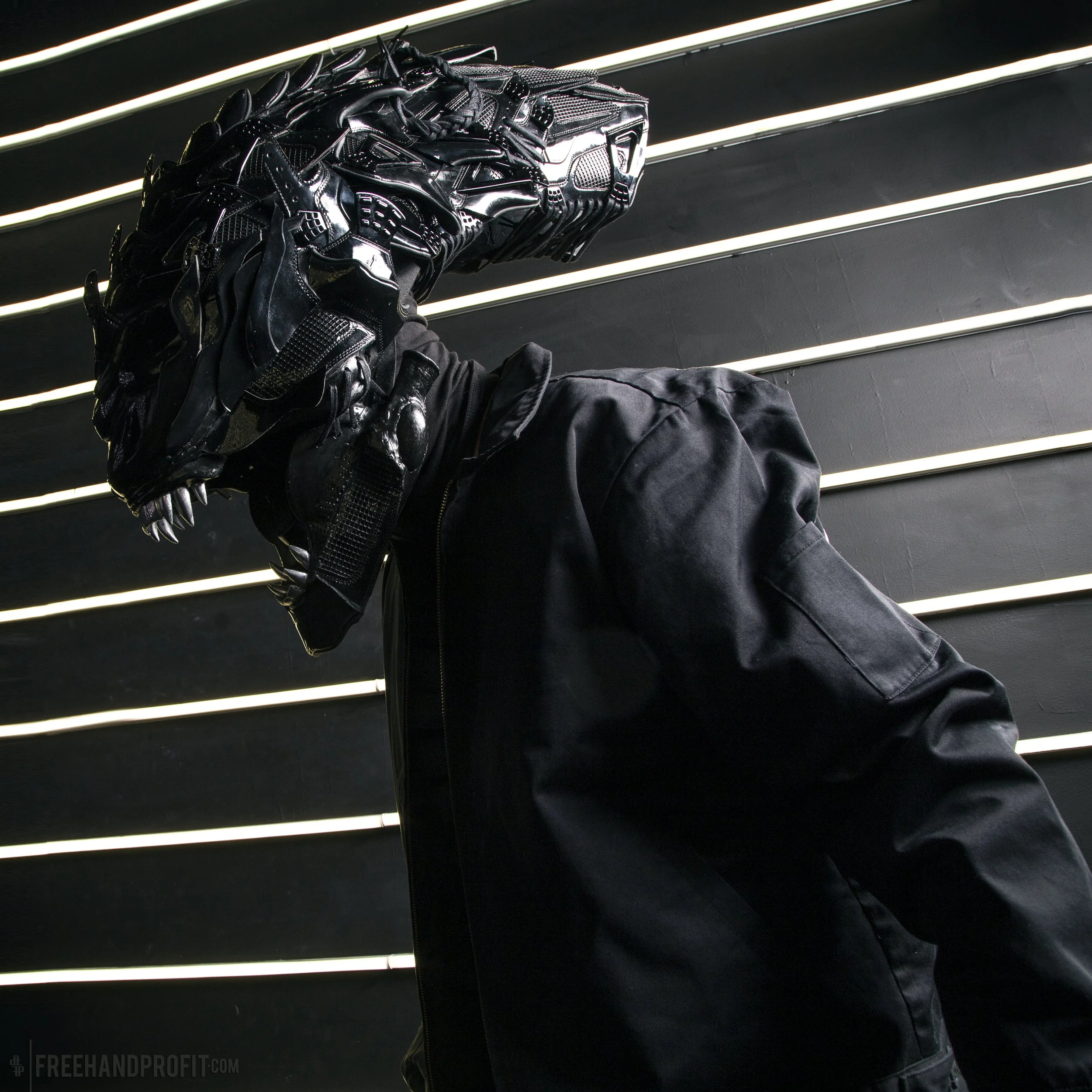 No.220 11LAB4 Xenomorph Mask — FREEHAND PROFIT
