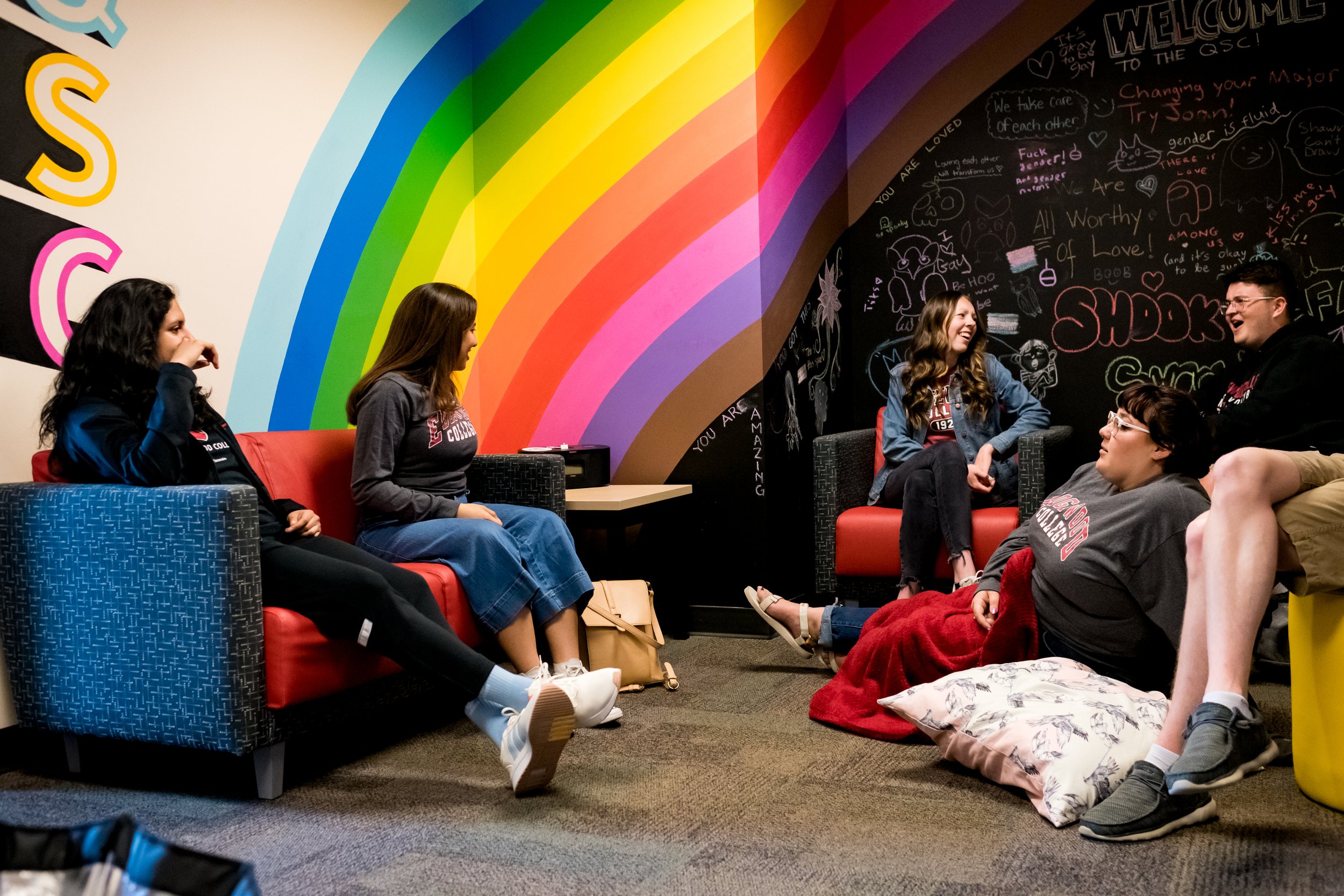 MURALS — Rae Senarighi