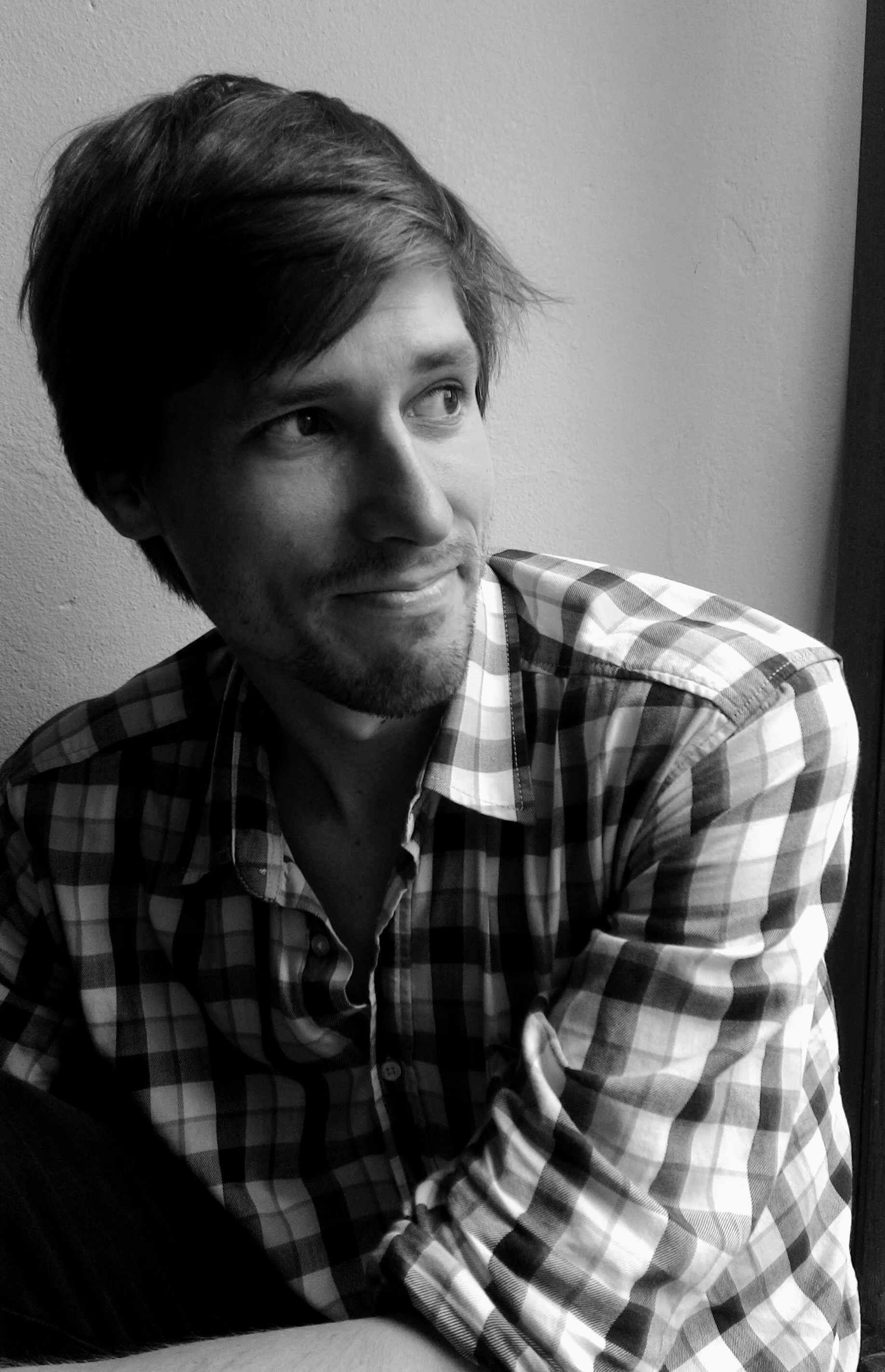 English — MARTIN LAUER