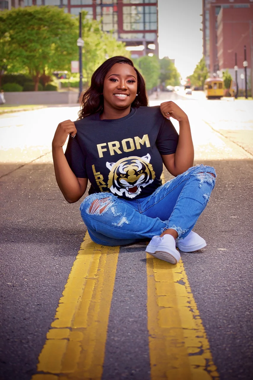 Briauna - Class of 2019 — C D Ricks Photography