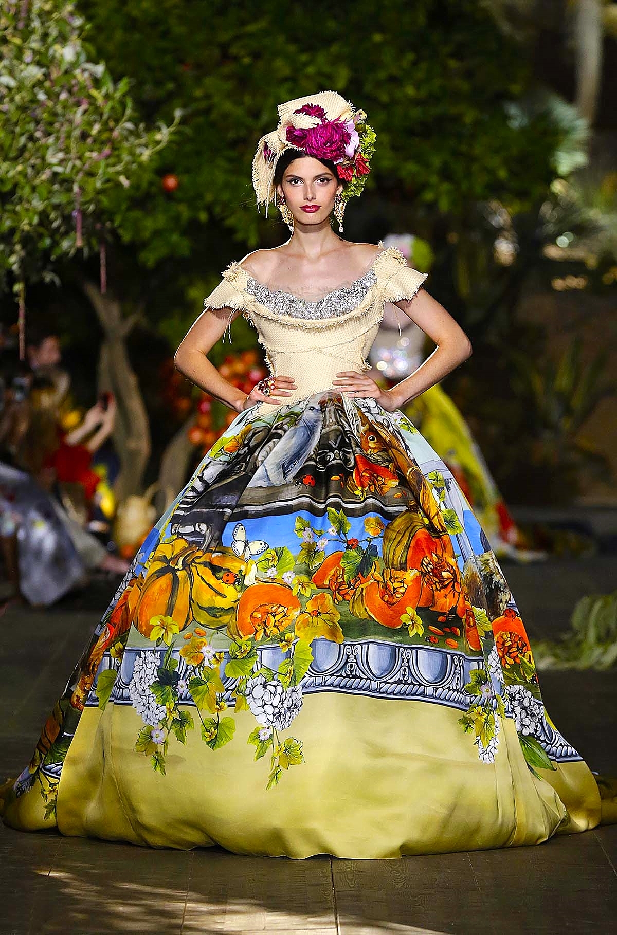 Dolce & Gabbana’s Midsummer Night’s Dream: Alta Moda Autumn/Winter 2015 ...