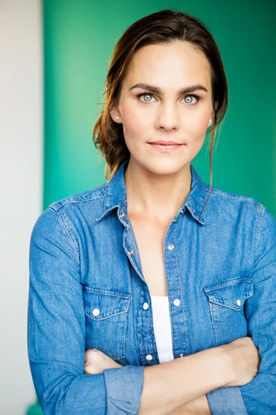 Headshots — Anna Steers