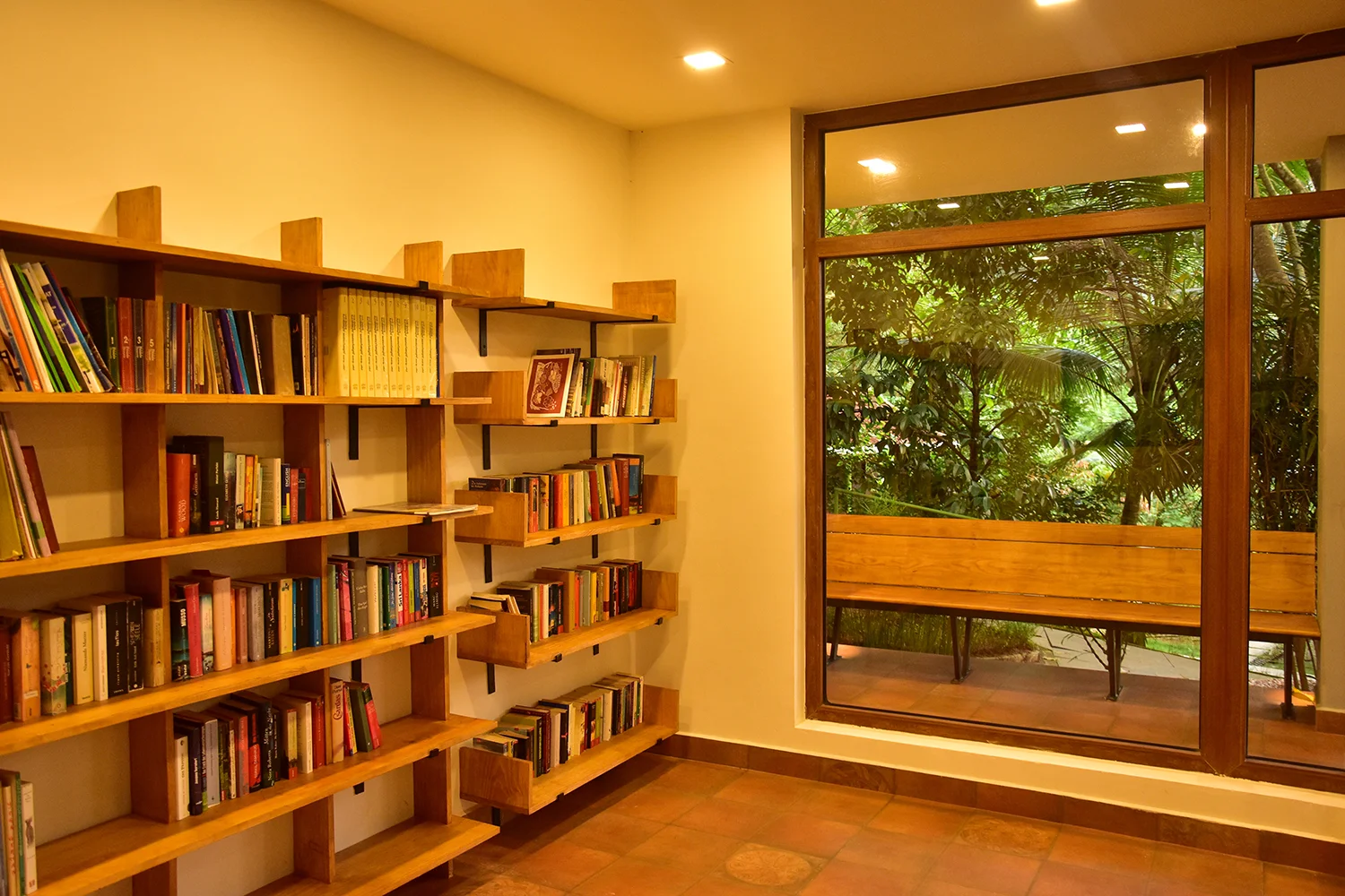 Commercial — Panippura Atelier