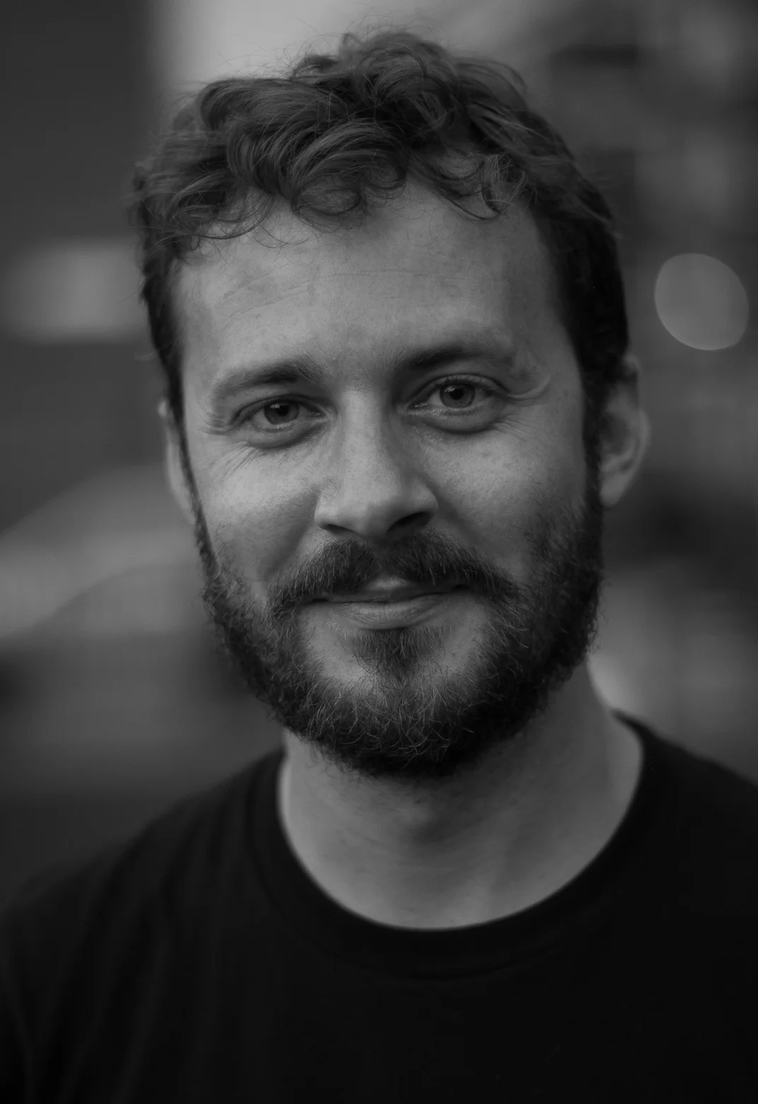 Michael Laing is a multi-award winning portrait and headshot ...