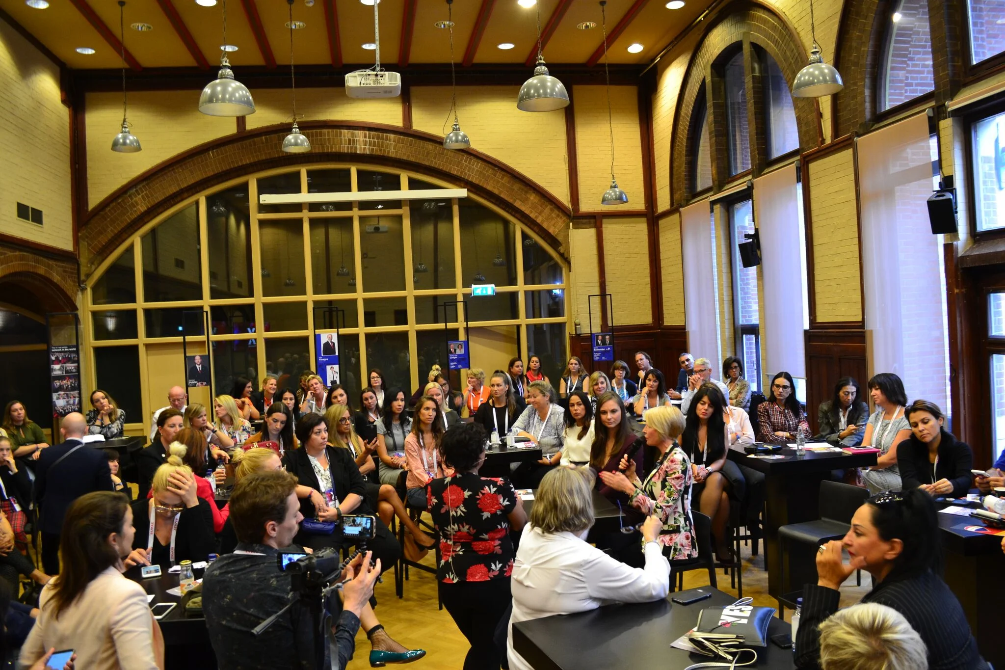 REMAX 2018 — Heather Mills